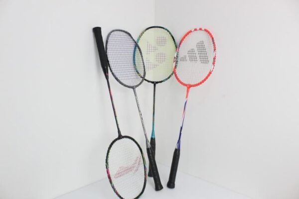 10 Merek Raket Badminton Terbaik dan Berkualitas - Greatminton